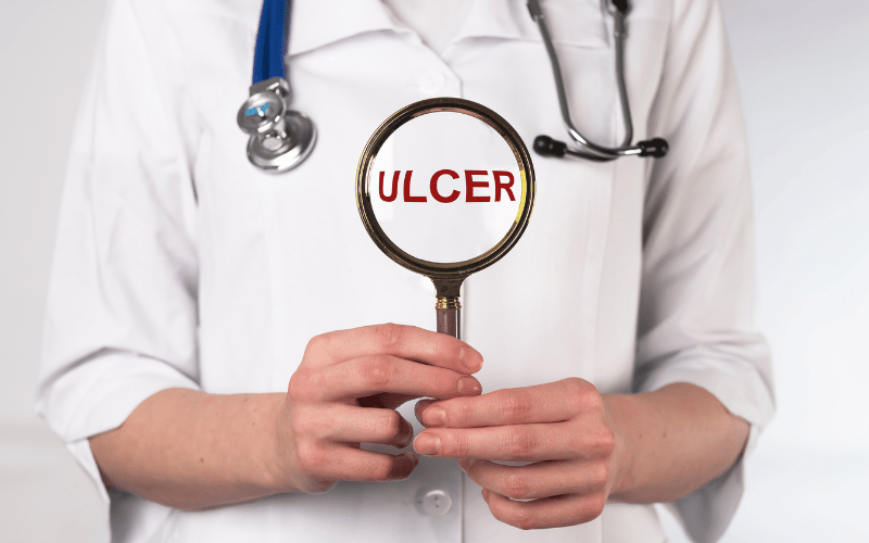 10 Symptoms of Stomach Ulcer (Gastric Ulcer) You Shouldn't Ignore ...