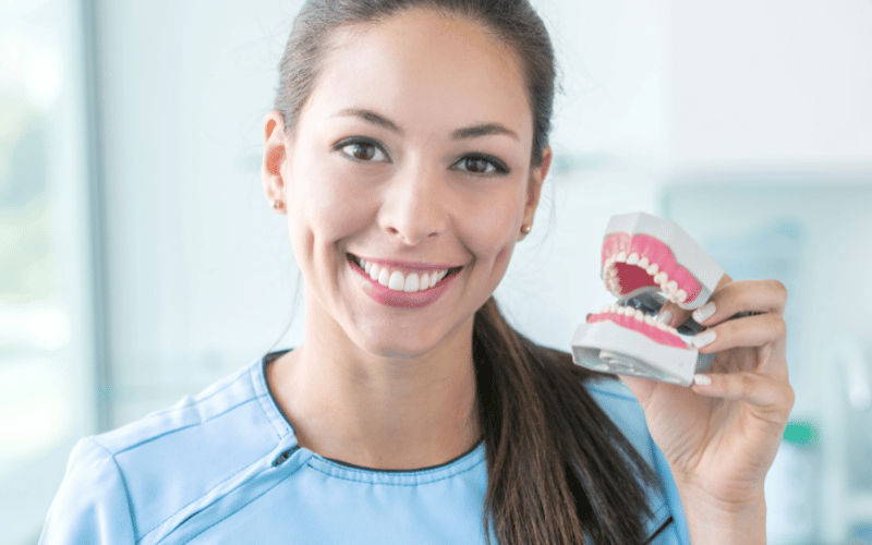 5 Differences Between Overbite and Overjet - Page 2 of 6