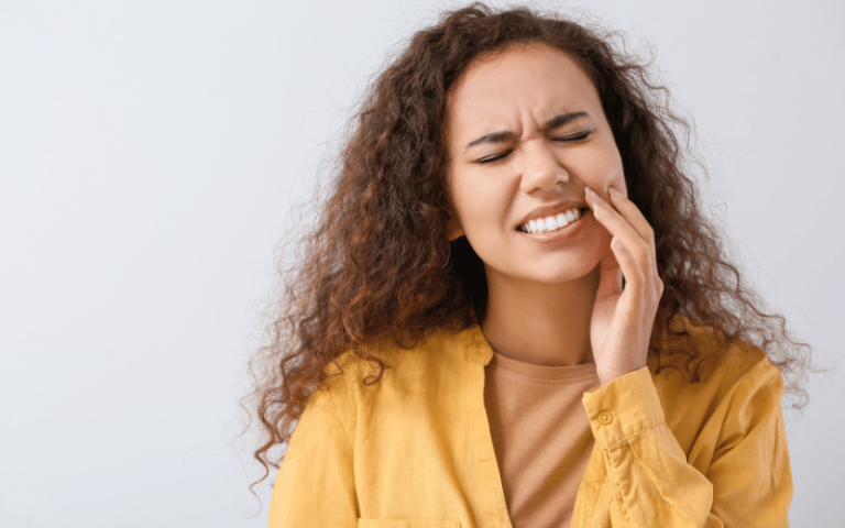 10 Alarming Symptoms of Parulis (Intraoral Dental Sinus, Gumboil) Every ...